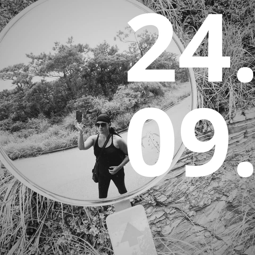 24.9. muuttopäivä - Please be seated for Takeoff